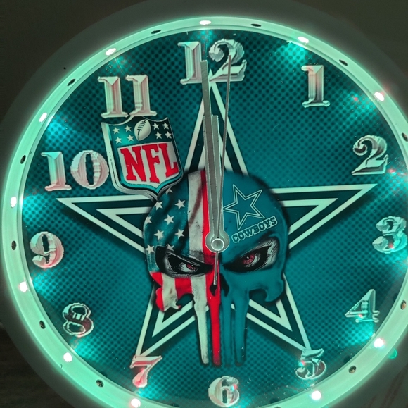 NFL | Wall Decor | Dallas Cowboys Clock | Poshmark